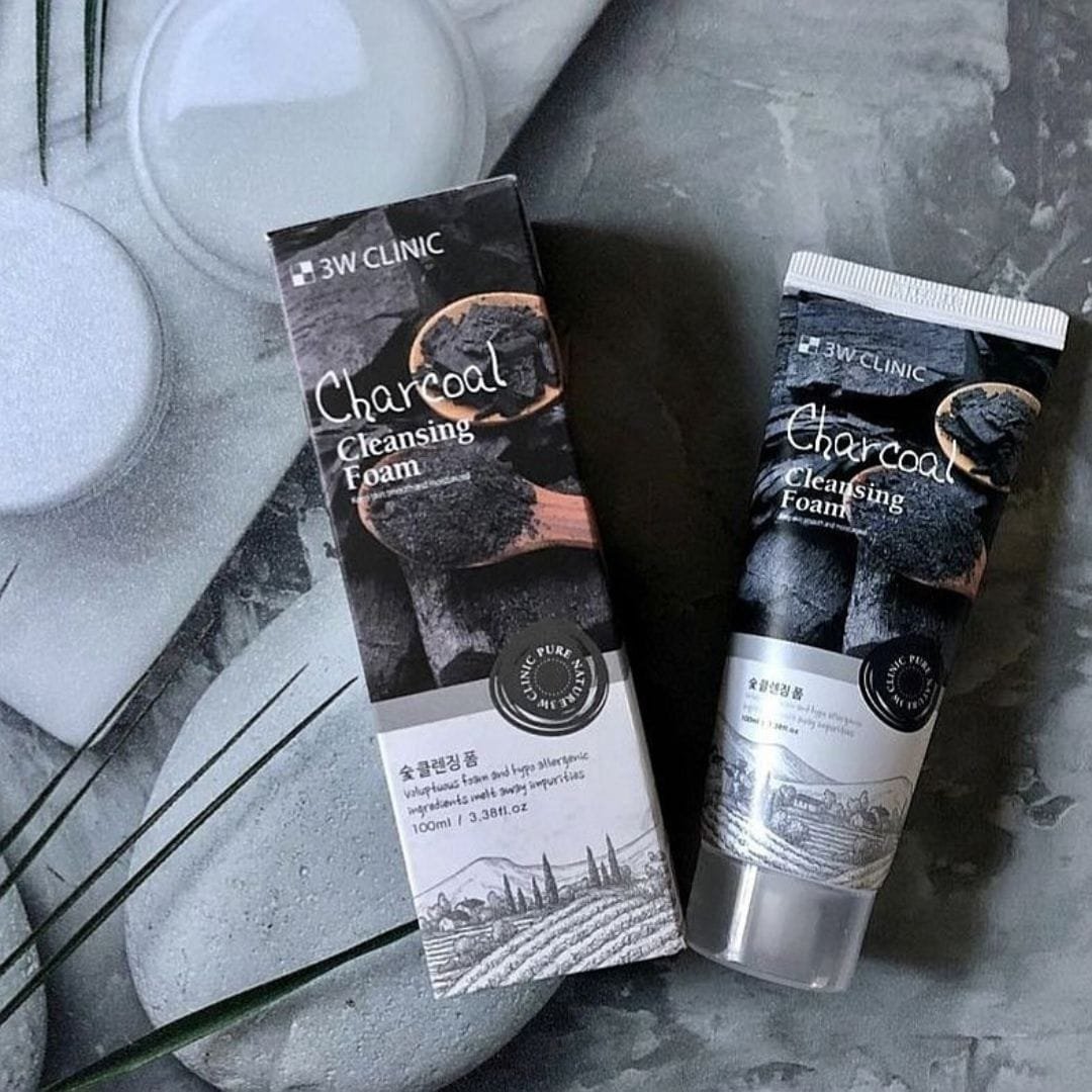 3W Clinic Charcoal Cleansing Foam - Flipmart